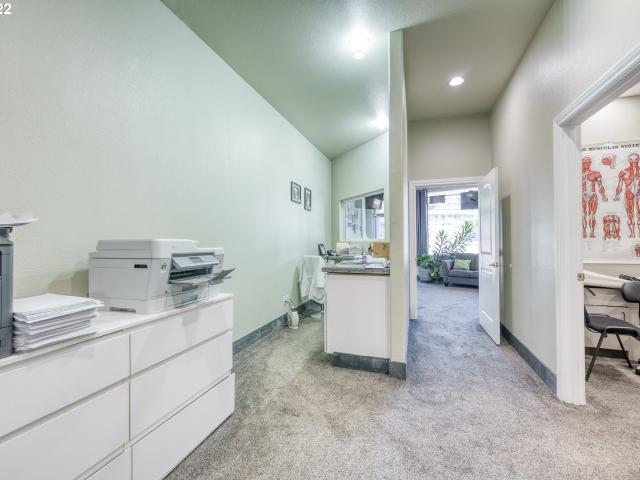 1111 chetco ave