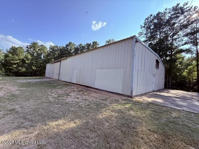 1111 Dummy Line Rd NE, Brookhaven, MS 39601