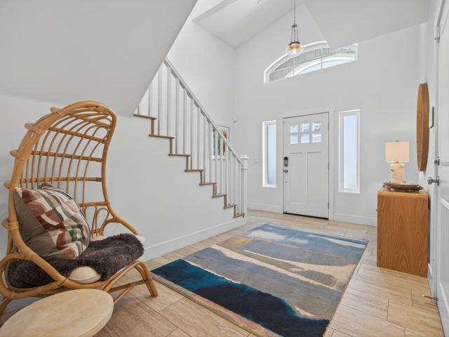 1111 Dover Lane, Ventura, US, CA