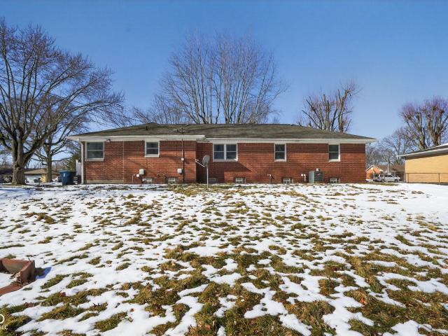 1111 Eustis Drive