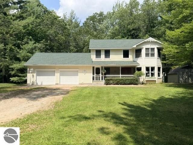 1111 E Washington St, East Tawas, MI 48730