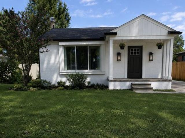 1111 Goodale Ave, Clawson, MI 48017