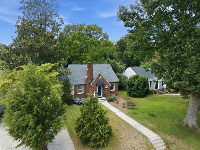 1111 Grayland Street