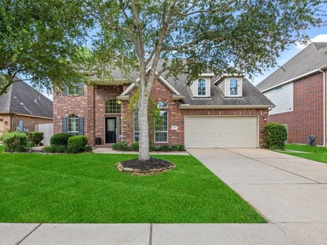 1111 Haye Rd, Friendswood, TX 77546