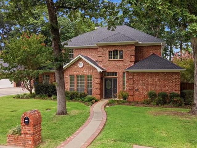 1111 Heather Ln, Longview, TX 75604