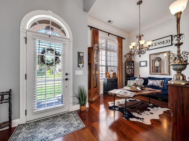 1111 Isaac Franklin Dr
