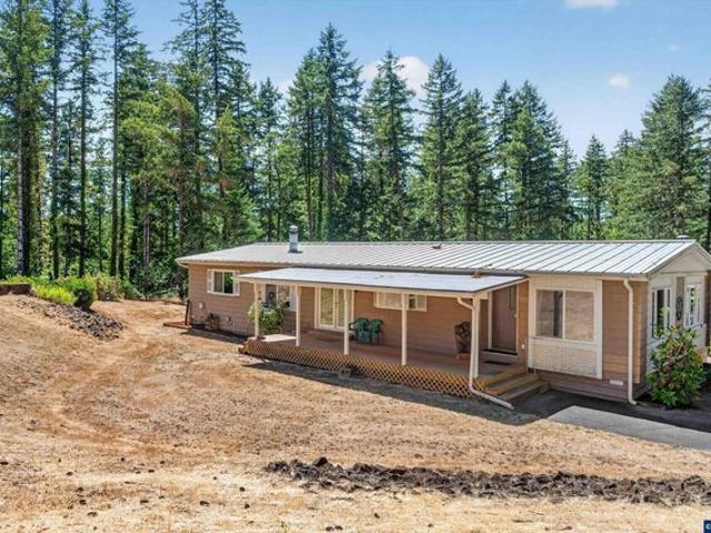 1111 Pioneer Rd, Dallas, OR 97338