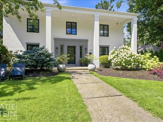 1111 Plymouth Avenue