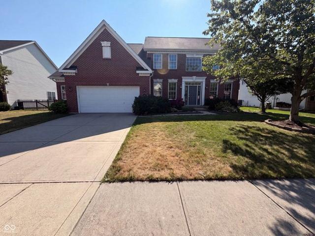 1111 Red Dunes Run, Avon, IN 46123