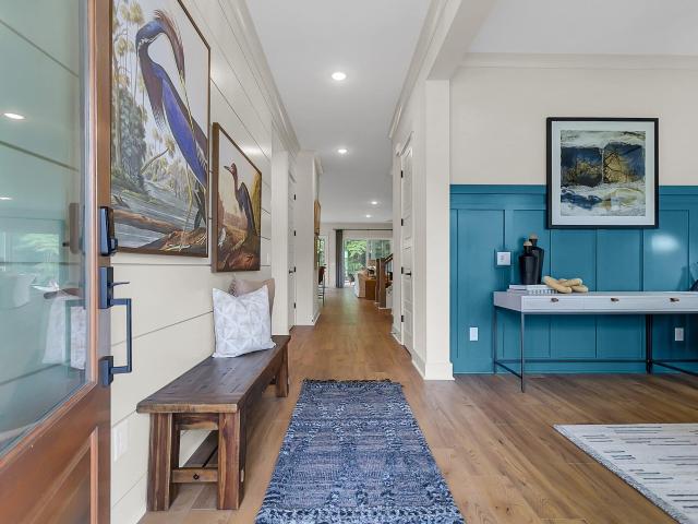 1111 Reserve Lane
