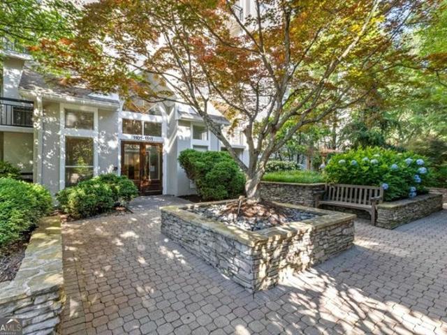 1111 River Green Dr NW, Atlanta, GA 30327