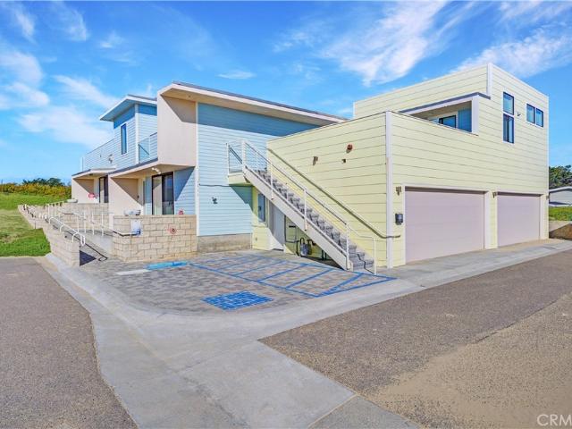 1111 Strand Way