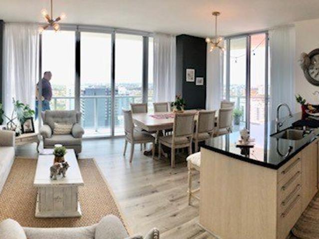 1111 SW 1st Ave Apt 3225, Miami, FL 33130