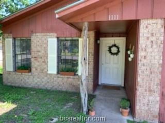 1111 S Dexter Drive
