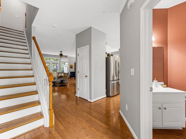 1111 somer chase ct