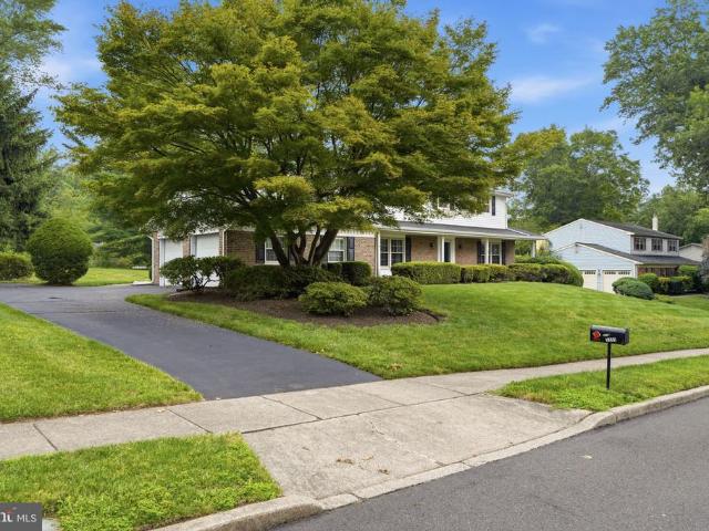 1111 University Drive