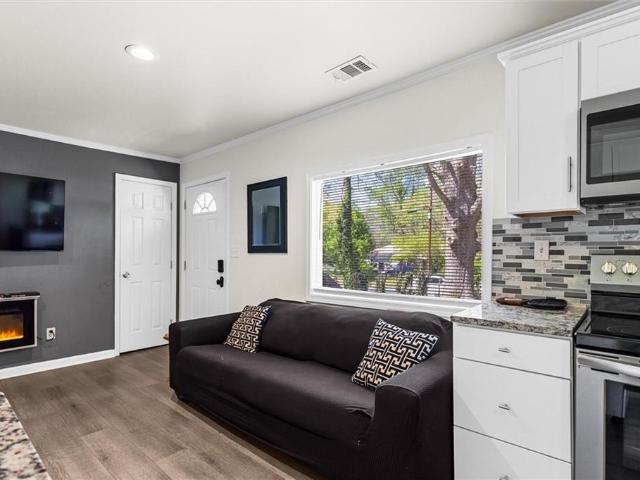 1111 Valley View Rd SE, Atlanta, GA 30315 | MLS #7739