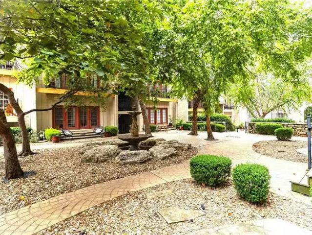 1111 W 46TH ST APT 27, KANSAS CITY, MO 64112 Condo/Townhome Fo.
