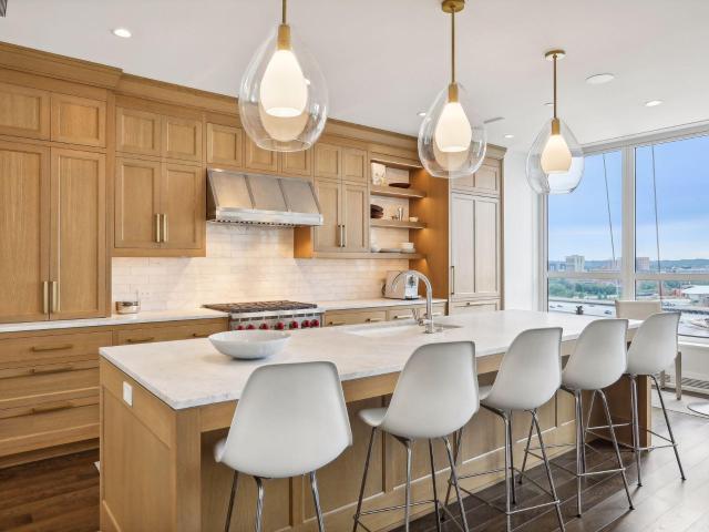 1111 W River Parkway # 12E