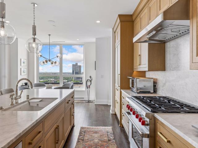 1111 W River Parkway # 18D