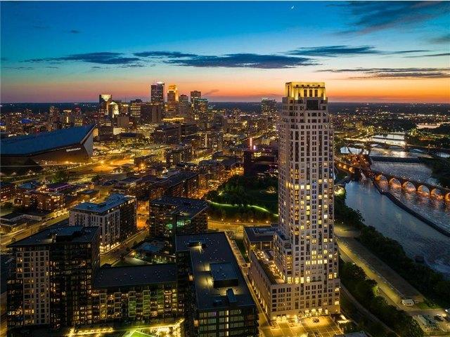 1111 W River Pkwy Unit 34A, Minneapolis, MN 55415