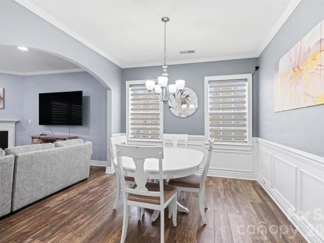 1111 Wallace Lake Road