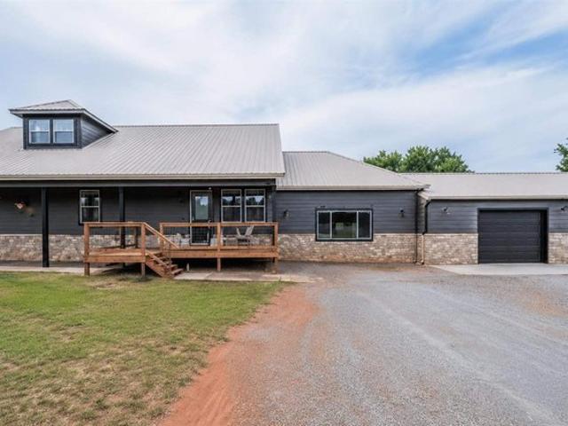 11120 E McElroy Rd, Stillwater, OK 74075