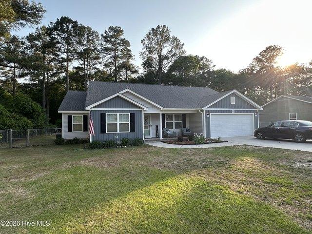 11120 Southgates Dr, Laurinburg, NC 28352