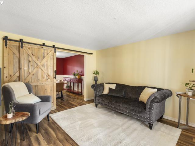 11121 NW 22ND CT