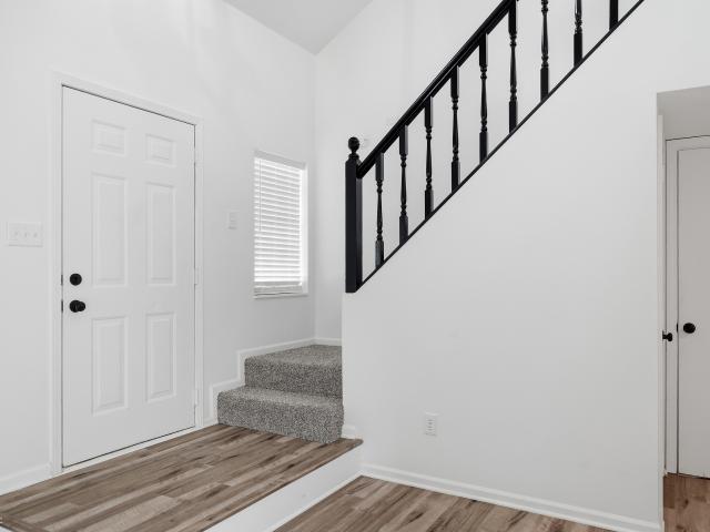 11127 Bayridge Circle W