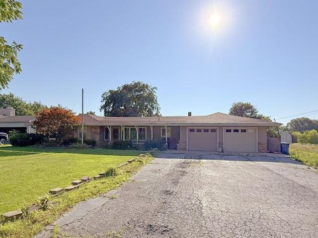11126 Parrish Ave, Cedar Lake, IN 46303