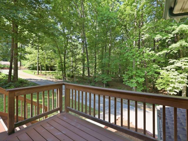 11129 Lakeshore Drive