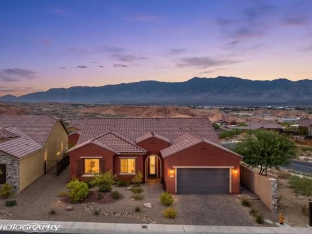 1112 Marble Peak Hts, Mesquite, NV 89034