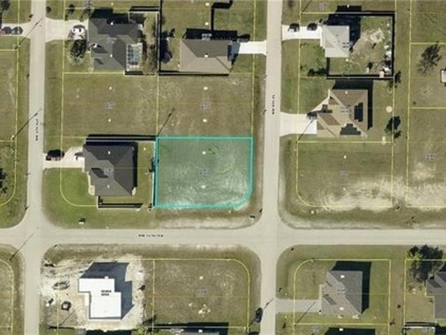 1112 NW 8th Pl, Cape Coral, FL 33993
