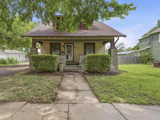 1112 N Cedar St, Abilene, KS 67410