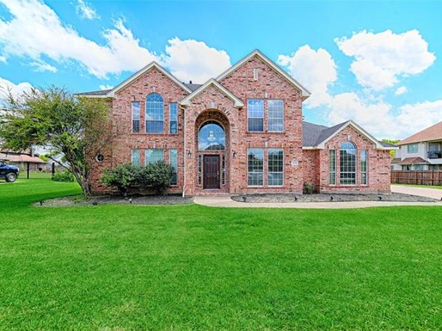 1112 Bentwater Pkwy, Grand Prairie, TX 75104