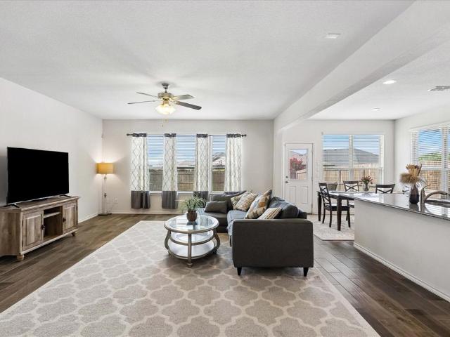 1112 Bowlus Drive
