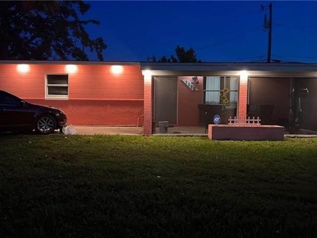 1112 Cherokee Ave, Lehigh Acres, FL 33936
