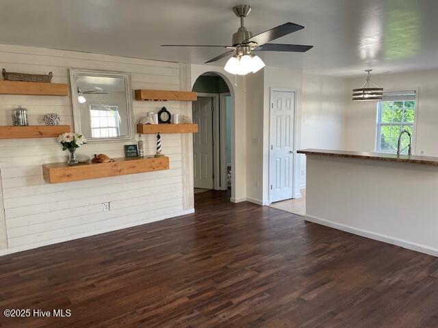 1112 Crestfield Way