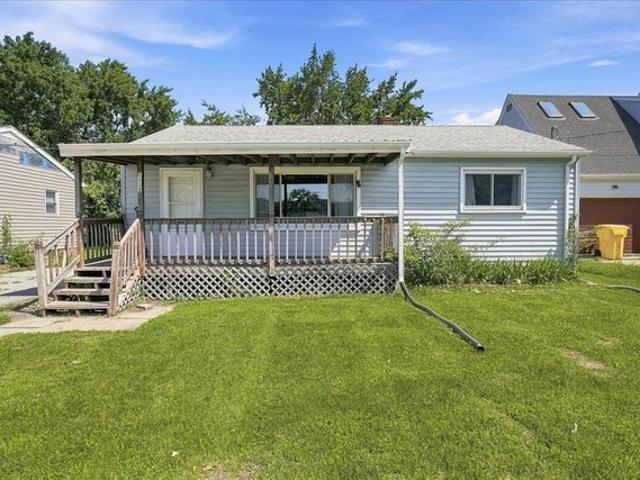 1112 E 39th Pl, Griffith, IN 46319