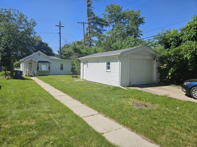 1112 Henry St, Ann Arbor, MI 48104