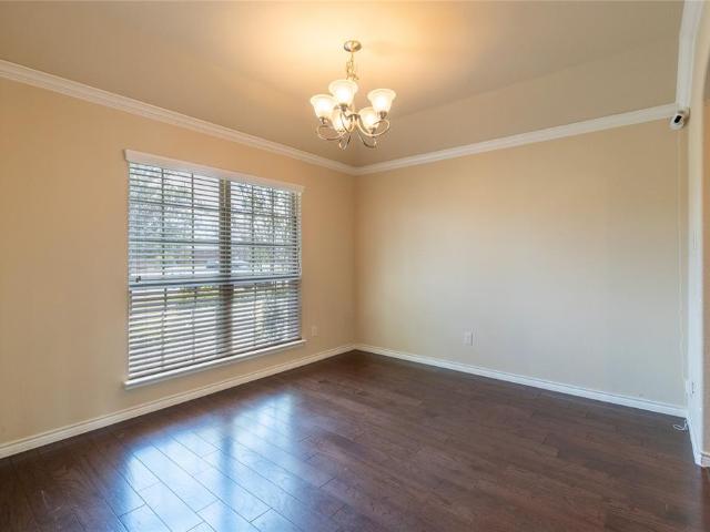 1112 Hidden Creek Drive