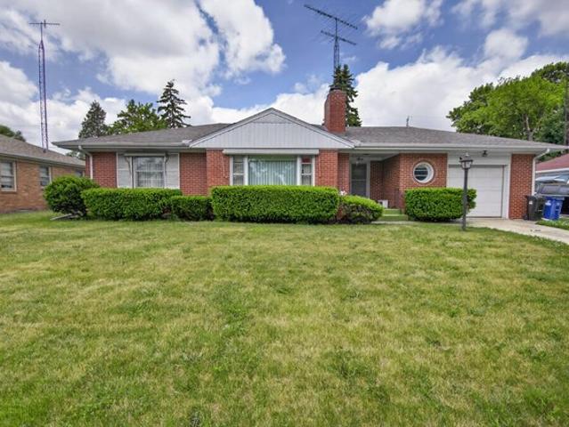 1112 Kentucky St, Racine, WI 53405