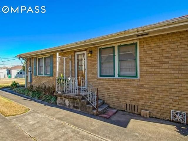 1112 Kepler St, Gretna, LA