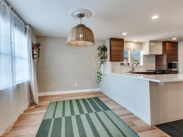1112 Kings Highway