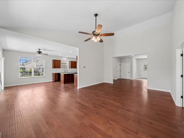 1112 Ridge Drive