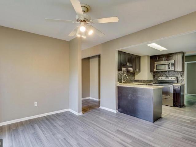1112 Rowand Court