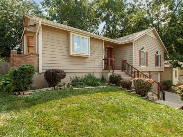 1112 SW 24th Street Court