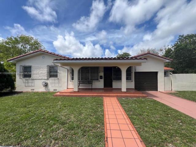 1112 SW 64th Ave, West Miami, FL 33144