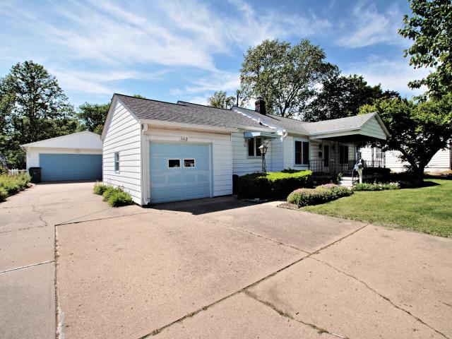 1112 S Lynhurst Drive